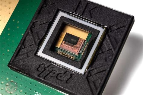 Thin Film Image Sensors With A Pinned Photodiode