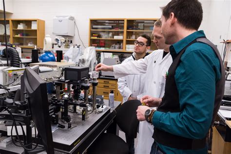 Current Students Physics And Astronomy Faculty Of Graduate Studies