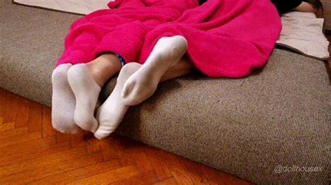 Footsie Dirty White Socks Under Bed Covers Mp4 Hd Dollhouse Studio