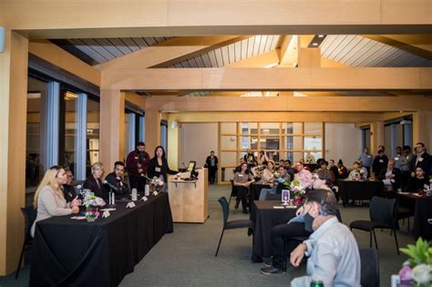 Sarah Bugarin On Linkedin Loyolalinked Has Finally Launched