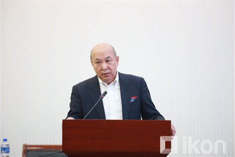 “За рубежом“ сэтгүүлийн Олон улсын редакцын зөвлөлд Монгол Улсыг Р Болд төлөөлнө