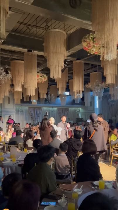中國網紅sean參加台粉婚禮！親自包禮金 新人：以為在做夢 娛樂星聞