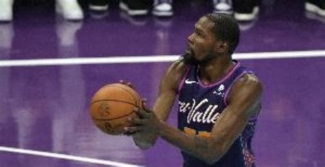 里程悲！杜兰特生涯季后赛第76次砍下30 超贾巴尔独享历史第四腾讯新闻