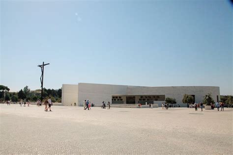 2023 Sanctuary Of Fátima Private Day Tour From Porto Lucias House