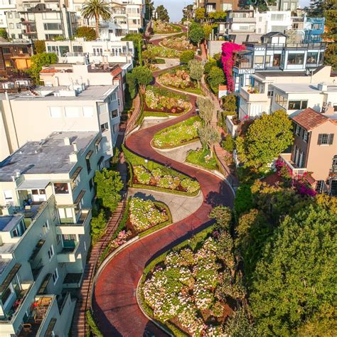 7 Tips For Exploring San Franciscos Iconic Lombard Street Travelawaits
