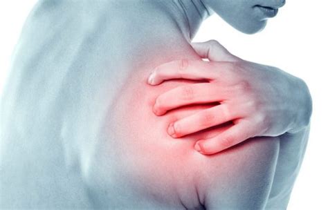 تأهيل وتمارين مفصل الكتف