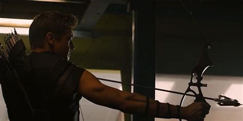 Every Trick Arrow Hawkeye Uses In The MCU