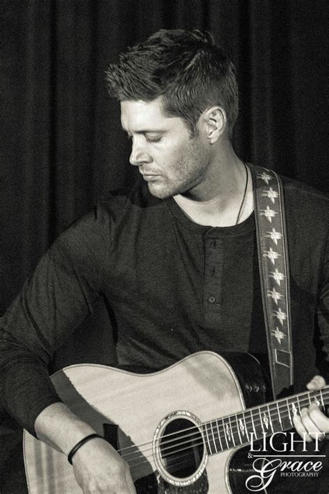 Jensen Singing Simple Man At Vancon2016 Credit To Light Grace Photography Supernatural