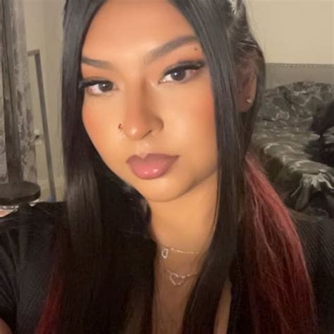 Dafne Dafne Andrea Threads Say More Dafne Dafne Andrea Threads Say More