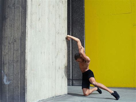 Intersection Urban Dancers Bertil Nilsson Feel Desain Your Daily Dose Of Creativity