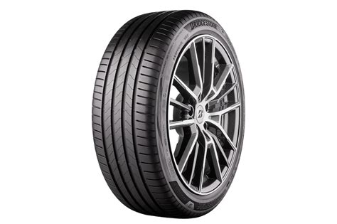 Bridgestone: Hightech-Reifen am Puls der Zeit - AUTO BILD