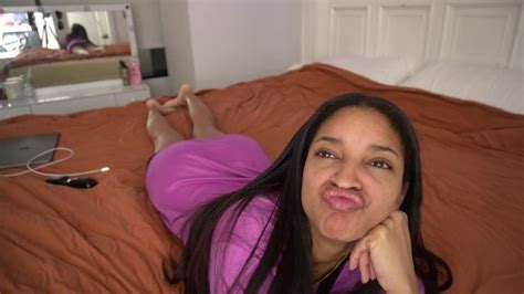 Lip Smelling Asmr Youre So Weird