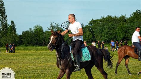 მიშა მიშა გივი კაპანაძე დაიბადა 1980 წლის 11 ოქტომბერს ქ სამტრედიაში დაამთავრა სამტრედიის