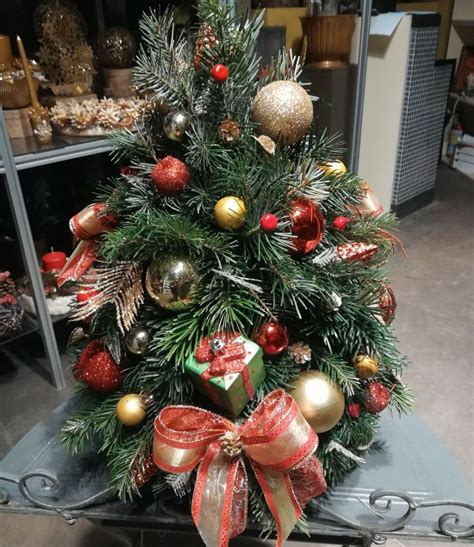 Купить елку из лапника с доставкой в Москве | Centre-Flower