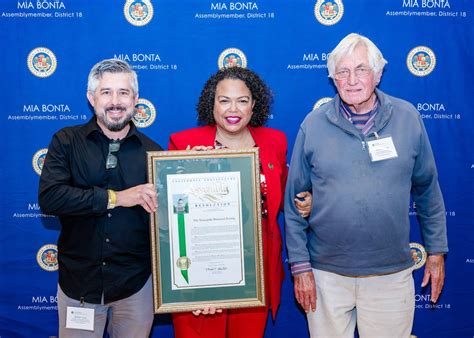 Emeryville Historical Society Ehs Honored With Lifetime Achievement Award