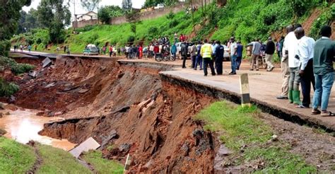 Video Kabale Kisoro Road Torn Apart By Landslides Chimpreports