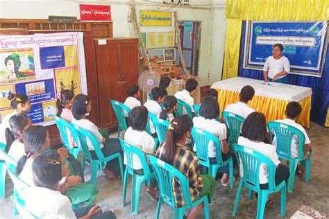 ကံမမြို့ လူထုအခြေပြုဗဟိုဌာန၌ ကလေးအလုပ်သမား ပပျောက်ရေး အသိပညာပေး ဟောပြောပွဲ၊ စာအုပ်ပြပွဲနှင့