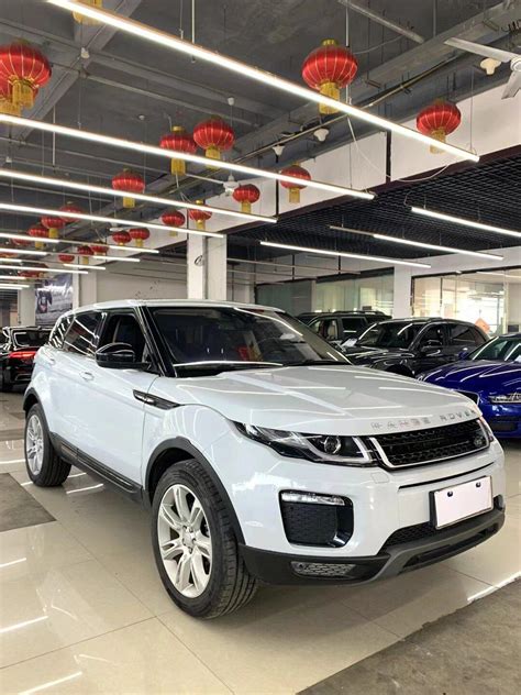 17万路虎小型suv新款 17万路虎小型suv 大山谷图库