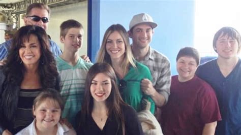 Abigail Michelle Blosil Bio Net Worth Height Single Facts