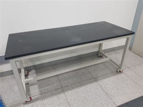 울산 작업대테이블실험대라미네이트작업대실험용테이블라미네이트실험실테이블사무가구사무용가구유니스트작업대유니스트작업테이블