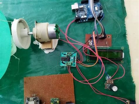 Student IOT Project Ventilator With Pulse And Oxygen Level Data Display On Internet At