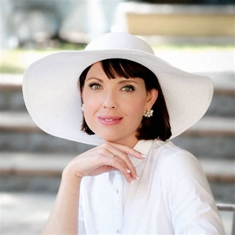 Isabella Garcia International Isabellagarcia Int Profile Pinterest