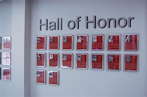 Recognition And Donor Walls Pella Engraving And Sign Company