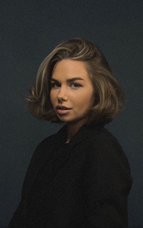 Smashing Short Pixie Bob Haircuts For 2024 Stacked Pixie Bob Cut With A