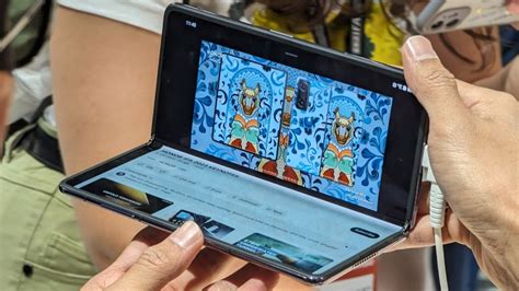 Samsung Galaxy Z Fold Vs Honor Magic V Thinner And Thinnest