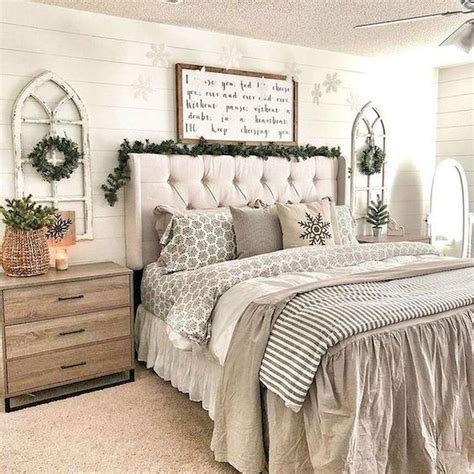 Modern Farmhouse Bedroom Wall Decor Ideas Orlandowery