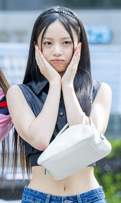 【newjeans ハニ編】ウインクの妖精！キュートな童顔で愛されhanniのヘアメイクを徹底分析 ビューティ Elle エル デジタル