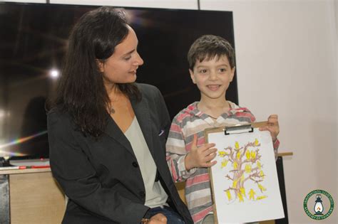 საკვირაო სკოლა ბათუმში აზროვნების აკადემია მოზარდებისთვის