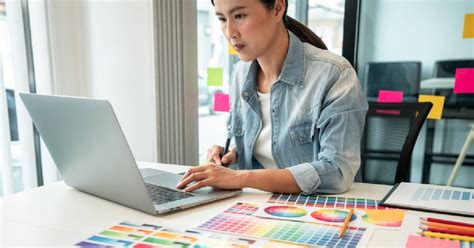cara membuat dan menggunakan slide master di powerpoint by
