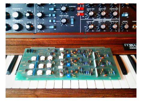 Matrixsynth Minimoog Model D Oscillator Board 3rd Revision