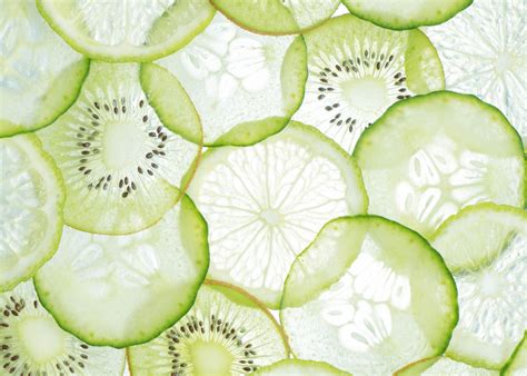 Detox Diet Plan Benefits Risks And A 1 Day Meal Plan