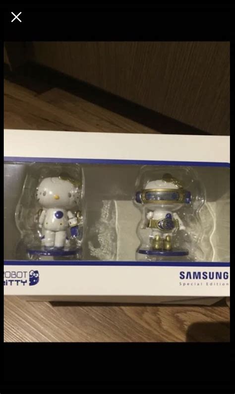 Hello Kitty Robot Hobbies And Toys Toys And Games On Carousell