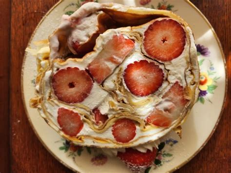 통영 디저트카페 지금 가야하는 딸기크레이프케이크 맛집 랭스 네이버 블로그