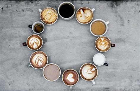 55000 Fotos Bilder Und Lizenzfreie Bilder Zu Kaffeerunde Istock