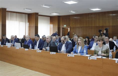 Общинският съвет вдигна максималните цени за таксиметров превоз в Шумен ШУМ БГ