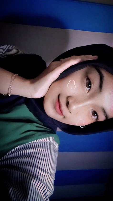 Pin Di Simpan Cepat Wajah Gadis Orang Cantik Perempuan