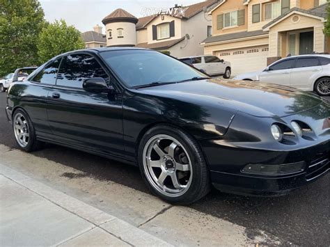 1997 Acura Integra Ls With 17x8 Avid1 Av6 And Hankook 225x45 On