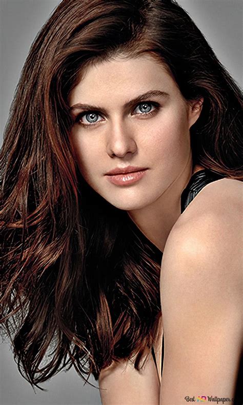 Alexandra Daddarios Enticing Blue Eyes 2k Wallpaper Download