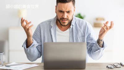 為何開啟Excel時工作表都是一片灰色看不到資料格 2步教您解決Excel開啟出現空白畫面的問題 邱小翊的美食世界