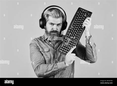 Run Any Modern Game Gaming Pc Build Guide Graphics Settings Pushed To Limit Gaming Addiction Run Any Modern Game Gaming Pc Build Guide Graphics Settings Pushed To Limit Gaming Addiction