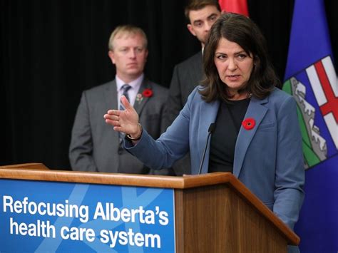 Bell Danielle Smith Says Whos Boss Its Not Alberta Health Services Calgary Sun