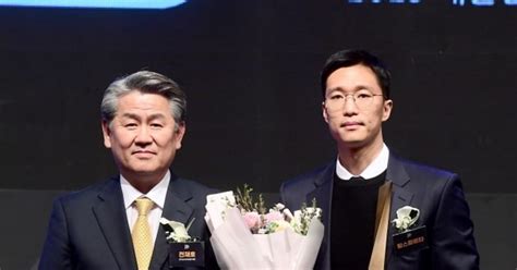 포토 스파르타코딩클럽 2023 대한민국 퍼스트브랜드 대상 코딩교육 부문 수상