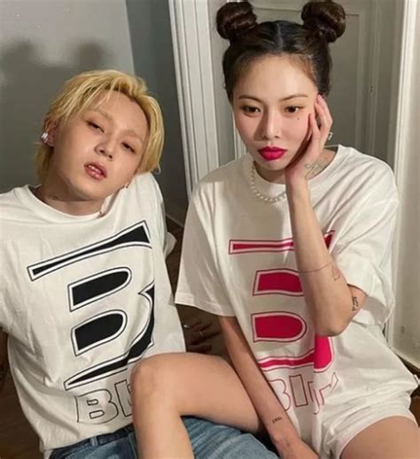 커플 시밀러룩종류 추천 여름 커플 반팔티 커플 아이템 네이버 블로그