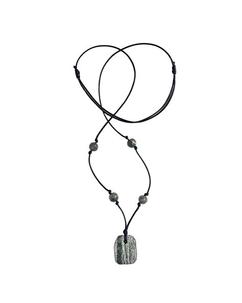 სერპანტინიტის ყელსაბამი Serpoud Kelis მაღაზია