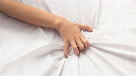 Women Cheat More Often Than You Think Research Shows Body Soul