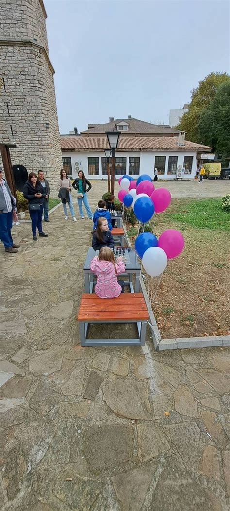 Любителите на шахмата с подарък от Ротаракт и Ротари клуб Добрич Новини от Добрич и региона